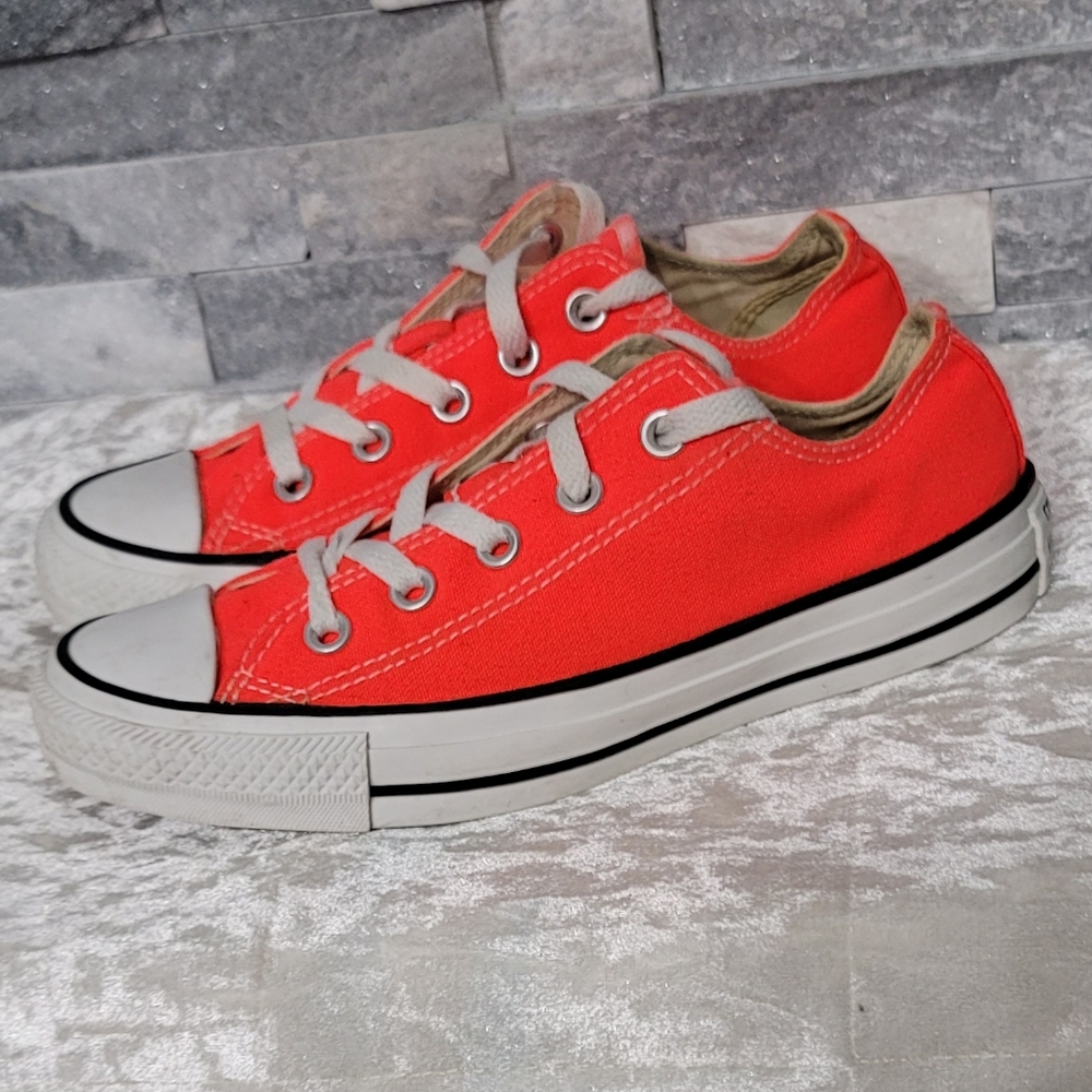 Converse Neon Orange Low Top Sneakers - Gem